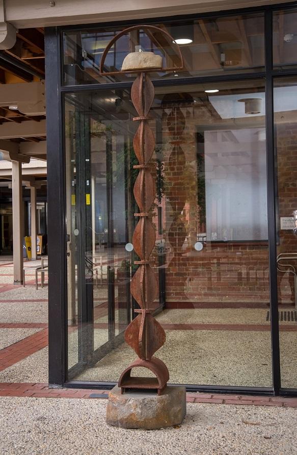 Female Fertility Totem - Deakin University Art Collection